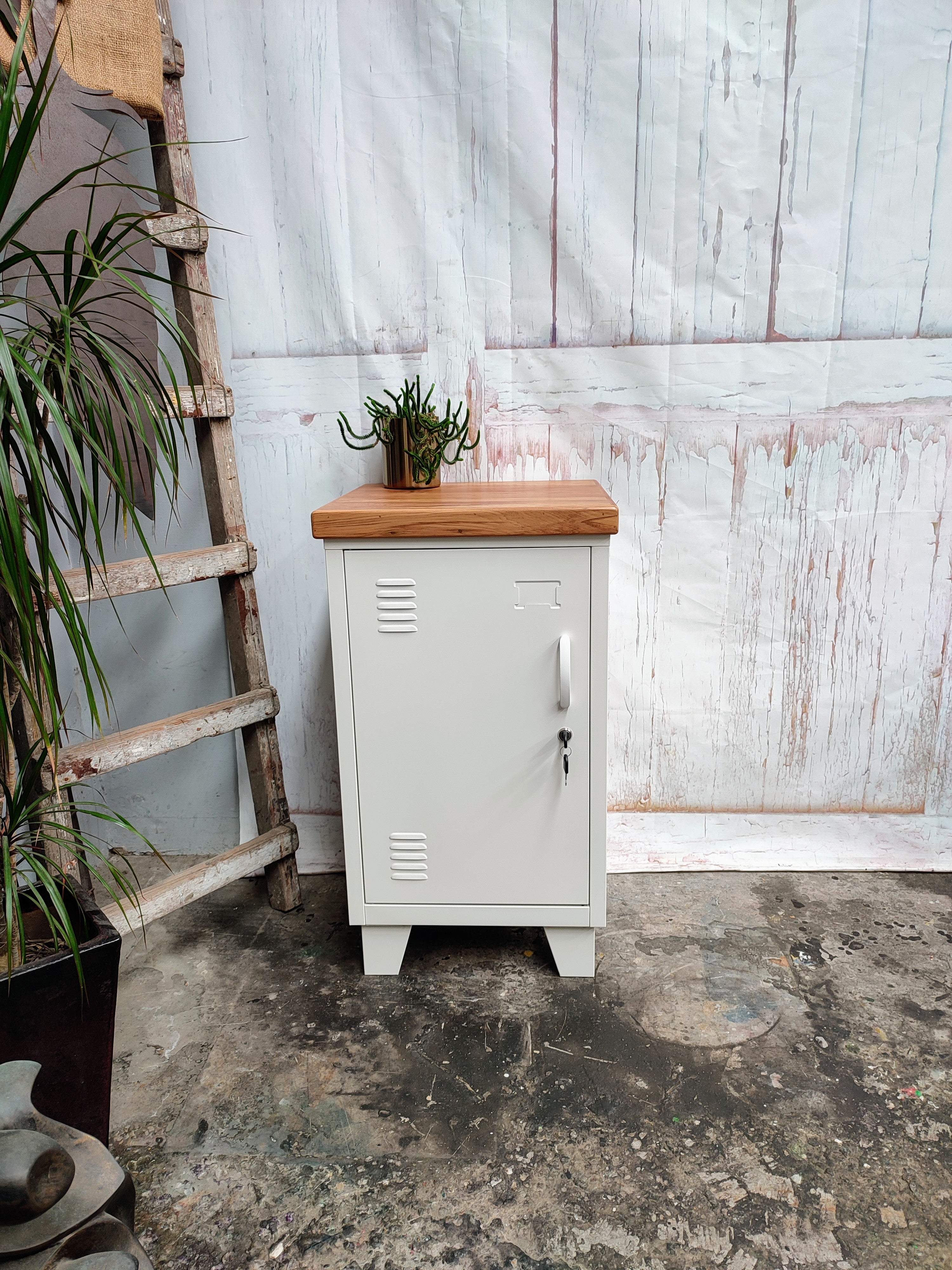 Left opening White Mini Locker-Rimu top – NZ Locker Shop